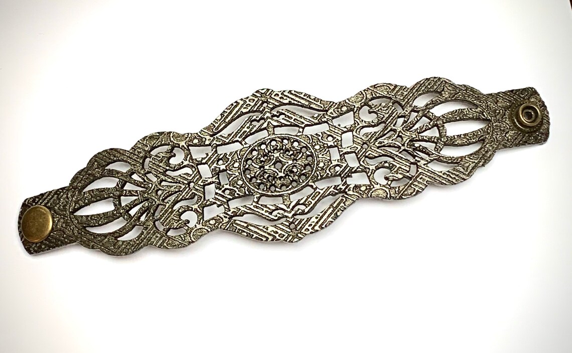 Filligree Lace Leather Cuff Art Nouveau Laser Engraved - Etsy