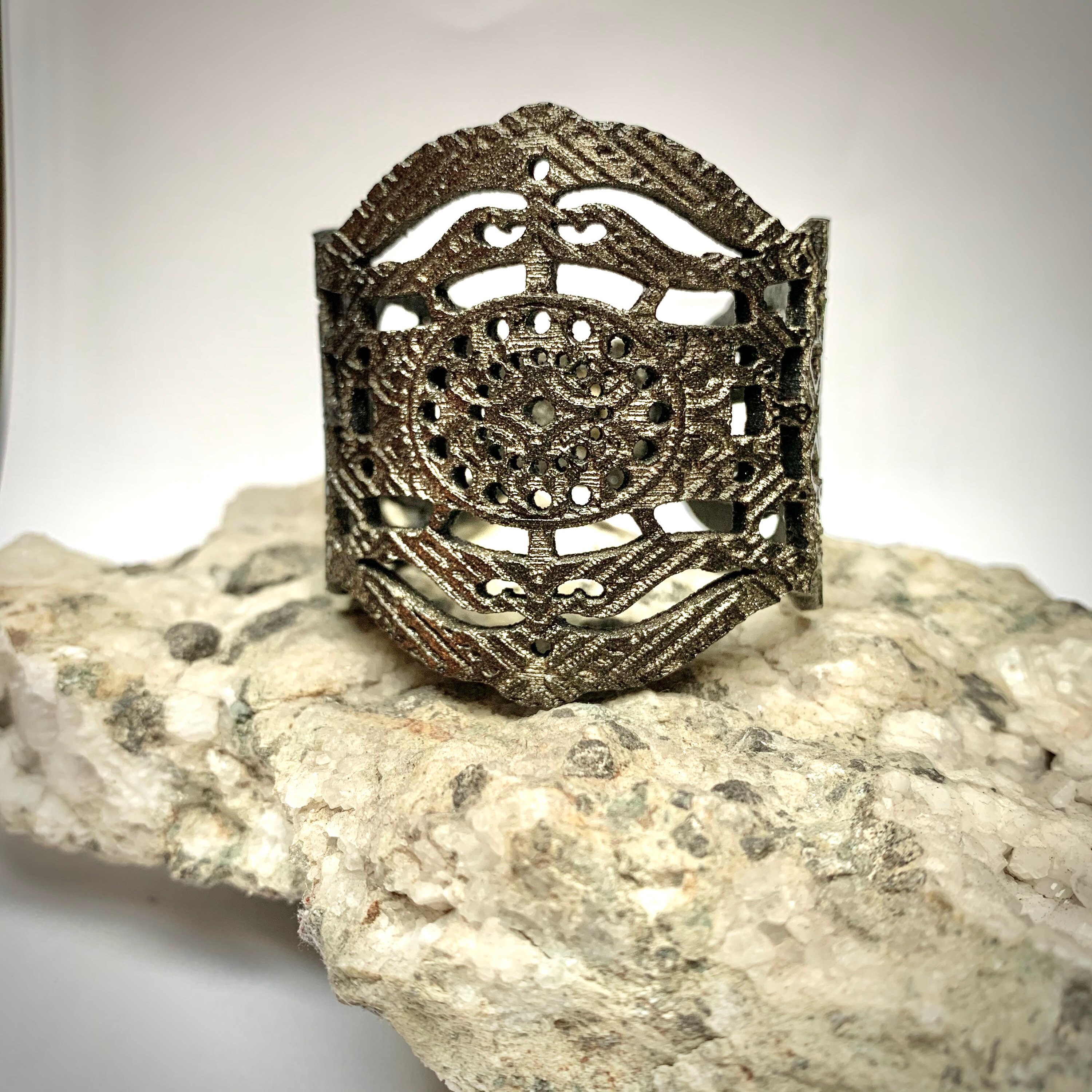 Filligree Lace Leather Cuff Art Nouveau Laser Engraved - Etsy