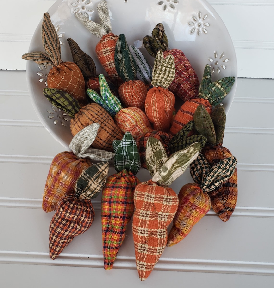 Spring Carrots Bowl Filler Homespun Carrots Primitive - Etsy