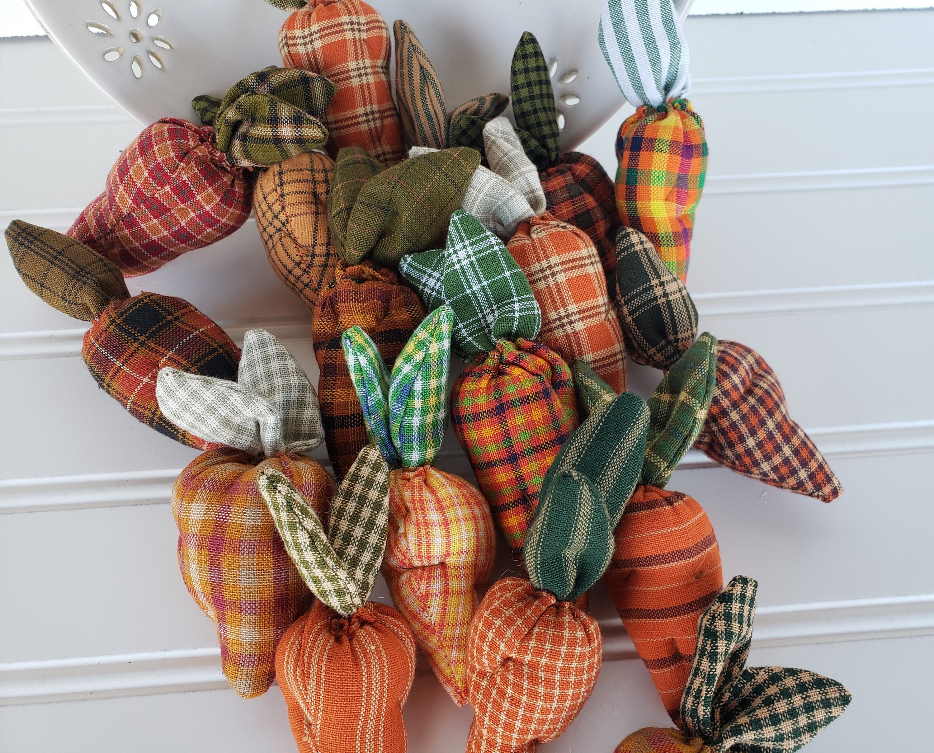 Spring Carrots Bowl Filler Homespun Carrots Primitive - Etsy
