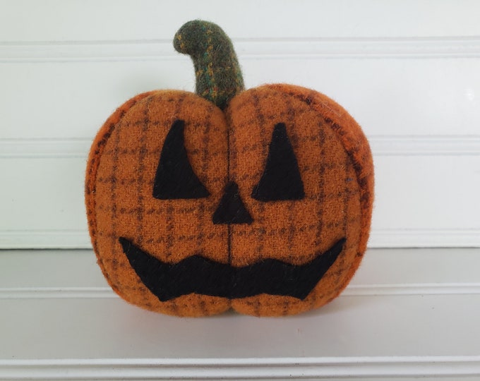 Wool Halloween Jack O Lantern - Halloween Wool Pumpkin - Spooky Wool ...