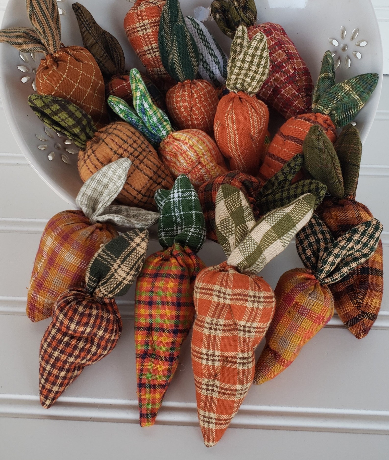 Spring Carrots Bowl Filler Homespun Carrots Primitive - Etsy