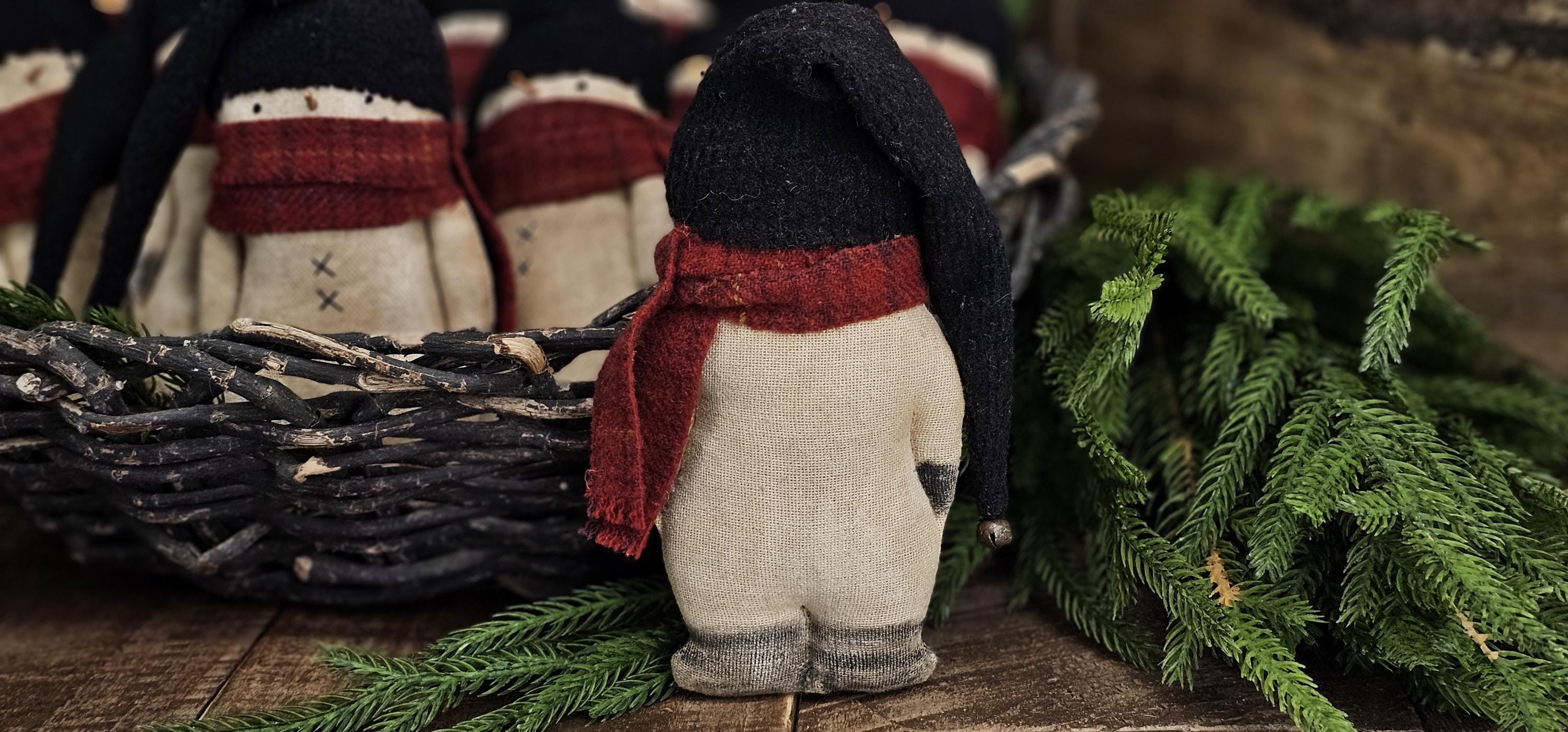 Primitive Snowman Tuck Home Decor - Rustic Winter Folk Art Christmas ...