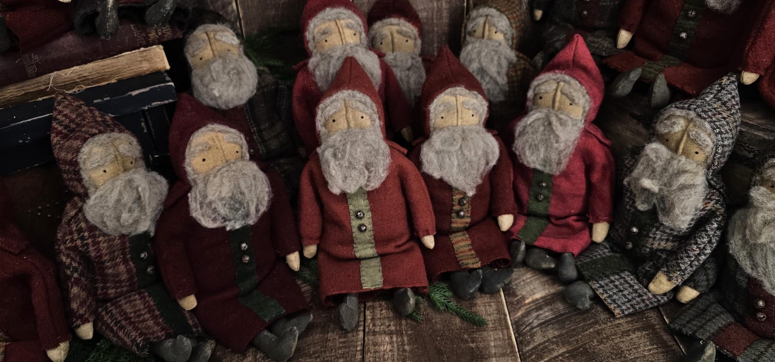 Primitive Wool Santa Claus – Rustic Christmas Tiered Tray Décor ...