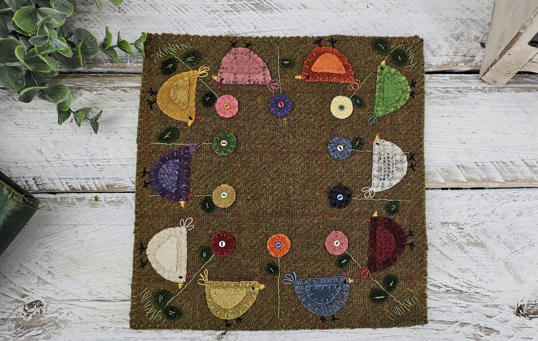 Wool Candle Mat Mug Rug Mug Rug Wool Applique Sewing Room Accent Mouse ...