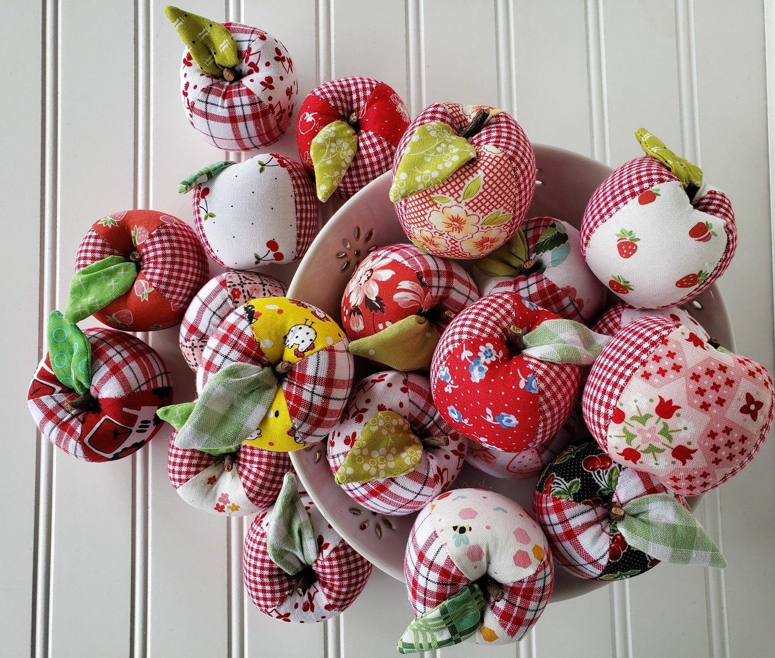 Patchwork Apple Bowl Filler Country Apple Summer Apple - Etsy