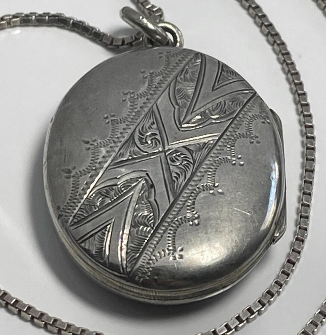 Antique Victorian Solid Silver Locket With Hair Memento Mori, Hung on ...