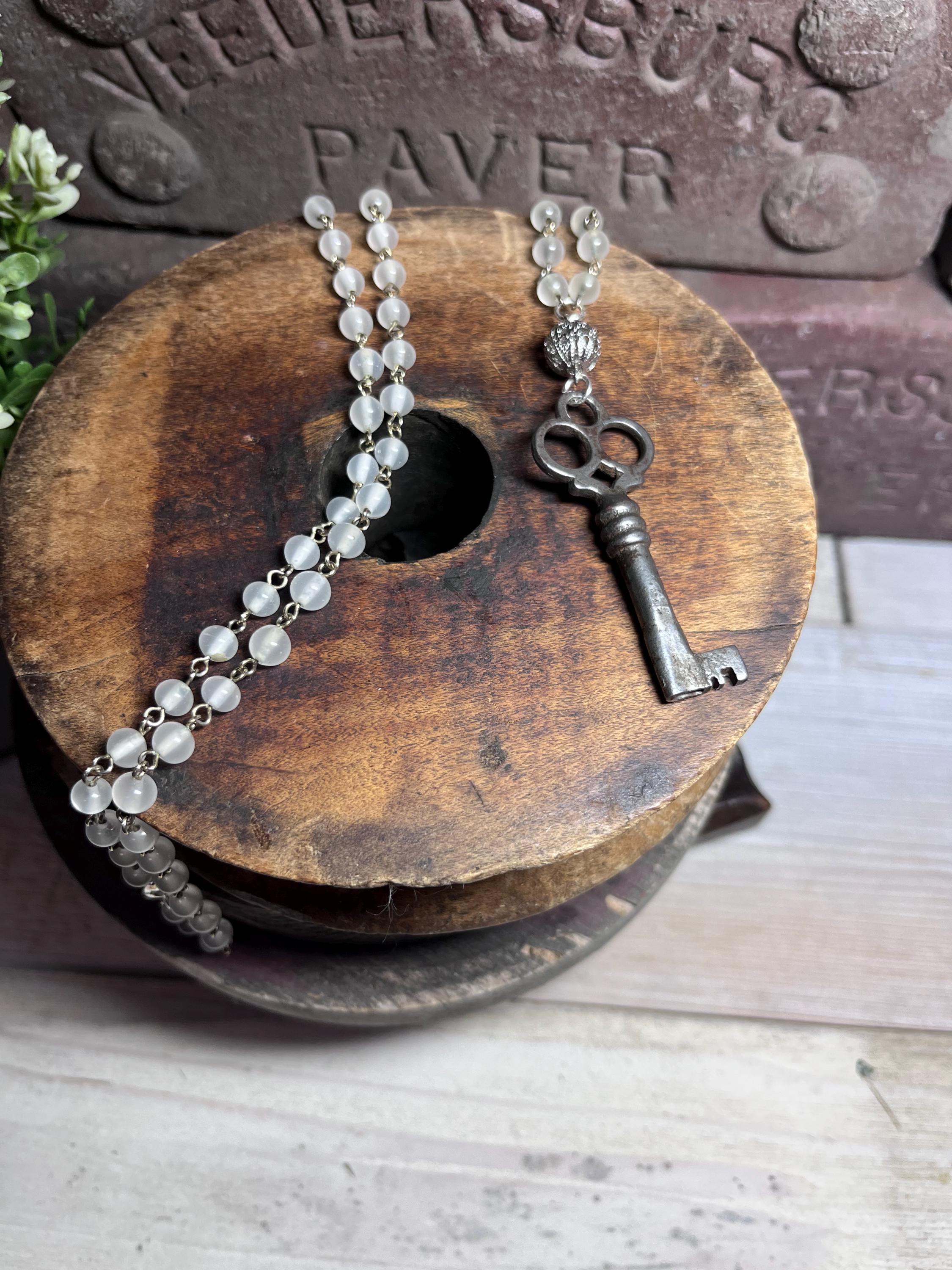 Upcycled Skeleton Key Pendant Necklace With Frosted White Beads - Etsy