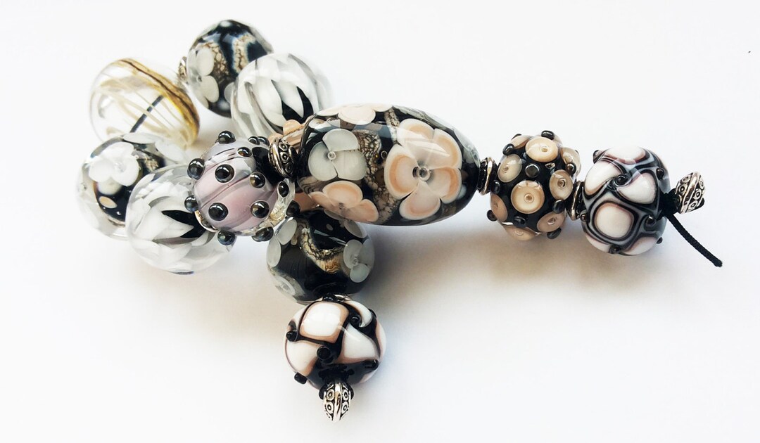 Glass Bead Set, Lapwork Beads for Jewelry, Black, White and Beige ...