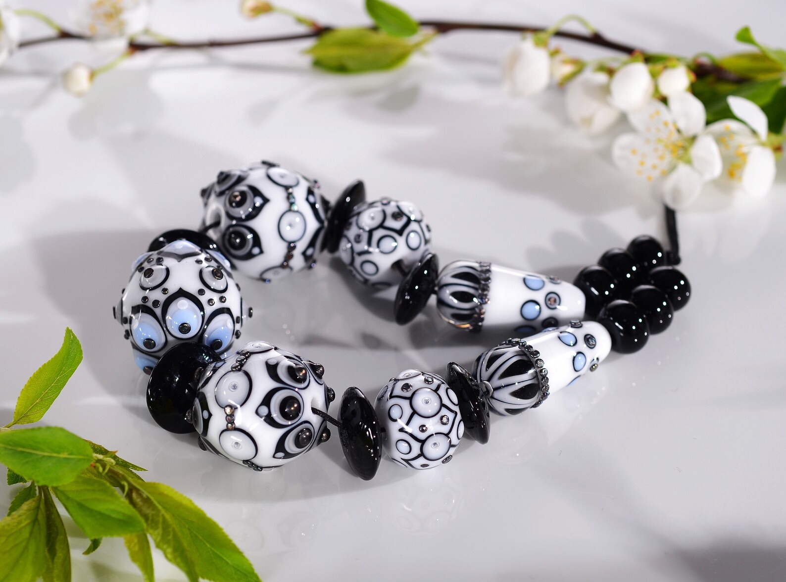 Glass Beads - Handmade Lampwork Bead Set for Jewelry, White, Black ...