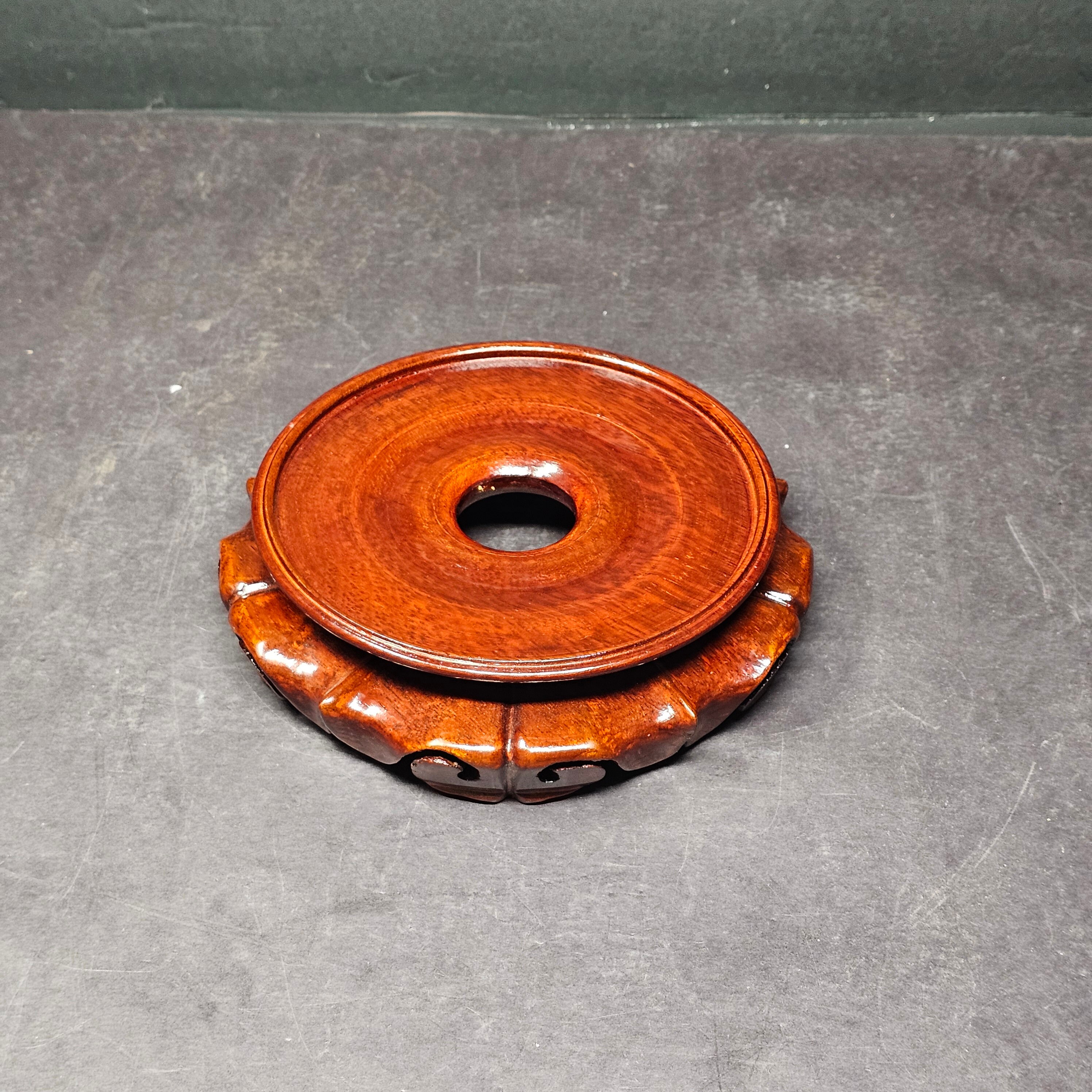 Chinese Hardwood Small Round Display Base for Planter, Flower Vase Made ...