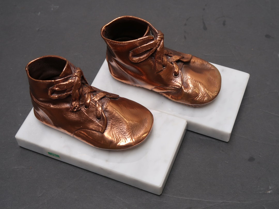 Pair Bronzed Baby Shoes on Marble Base 6" X 3" X H 3.5" Made in Italy ...