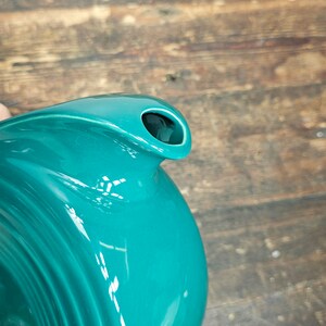 Fiestaware Disc Water Pitcher Evergreen Large 67 Oz. - Etsy
