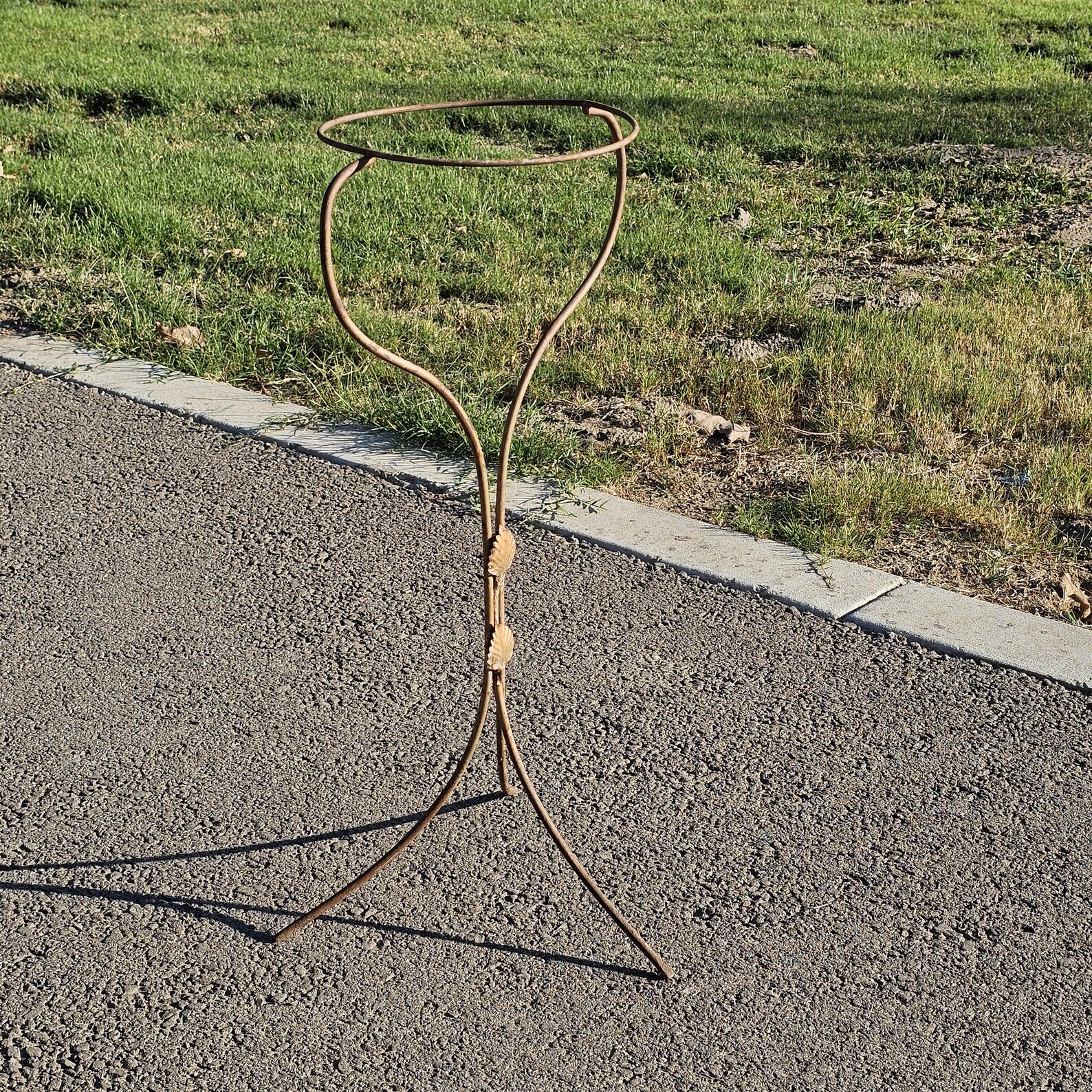 Vintage Metal Wire Plant Stand 29h - Etsy