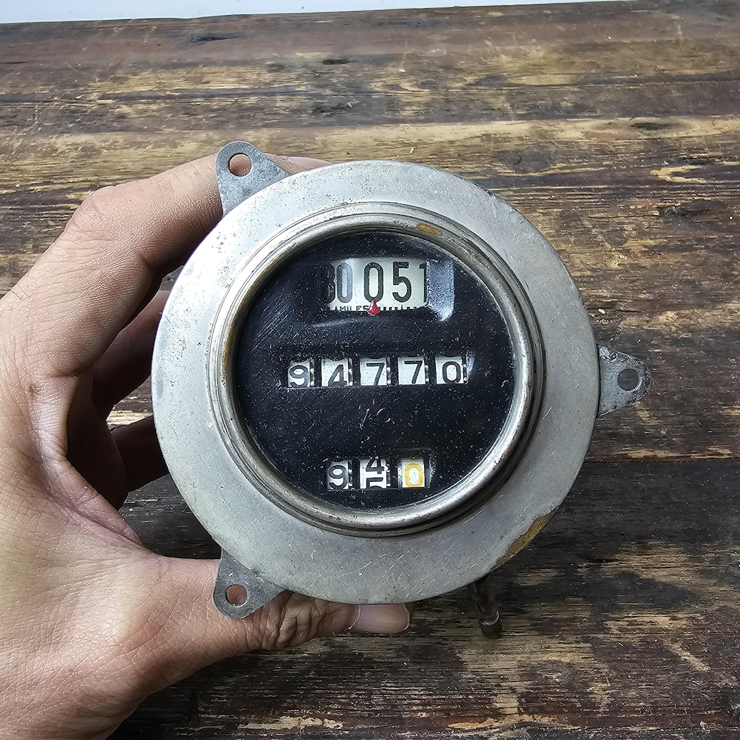 Antique AC Spark Plug Co Speedometer 0-80 MPH 1920s - Etsy