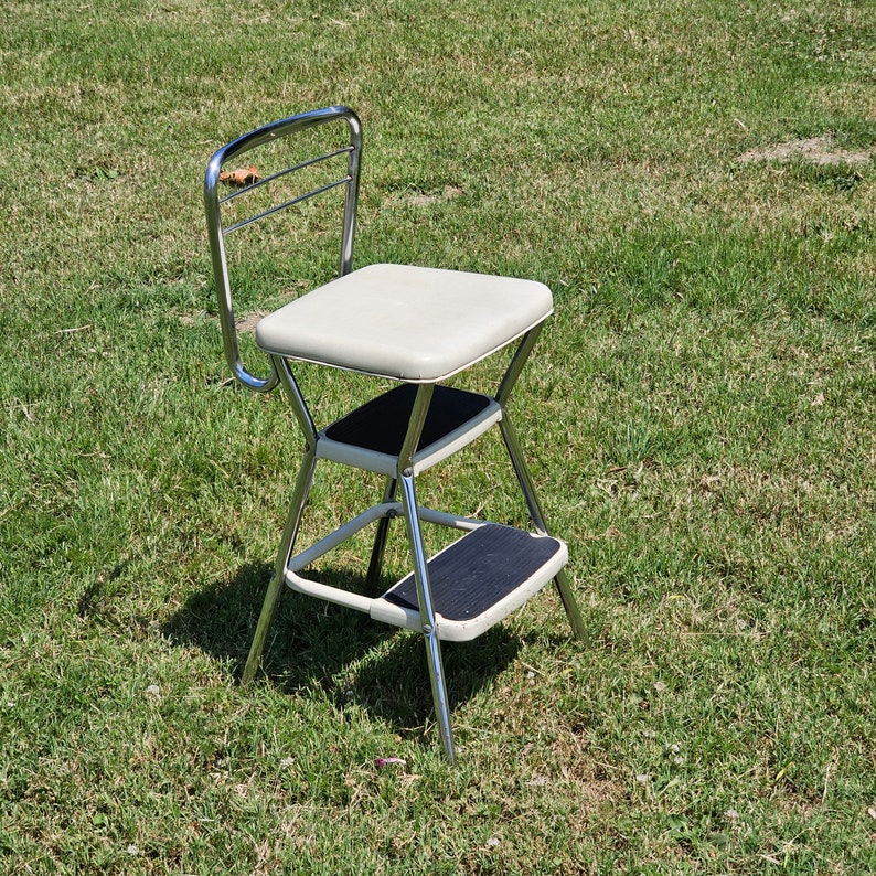 Vintage COSCO Kitchen Step Chair Stool With Flip up Seat White & Chrome ...