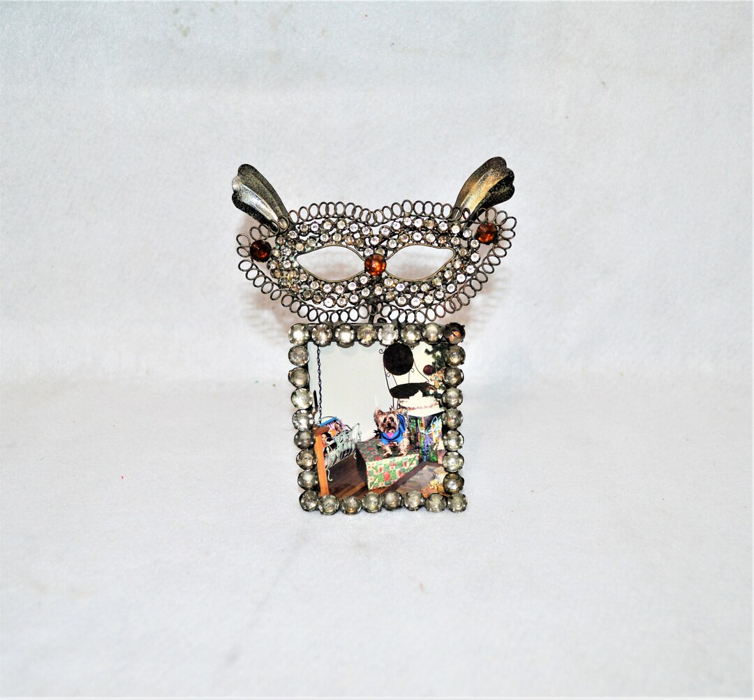 Masquerade Mask Victorian Rhinestone Photo Frame: Ornate Gold Brass ...