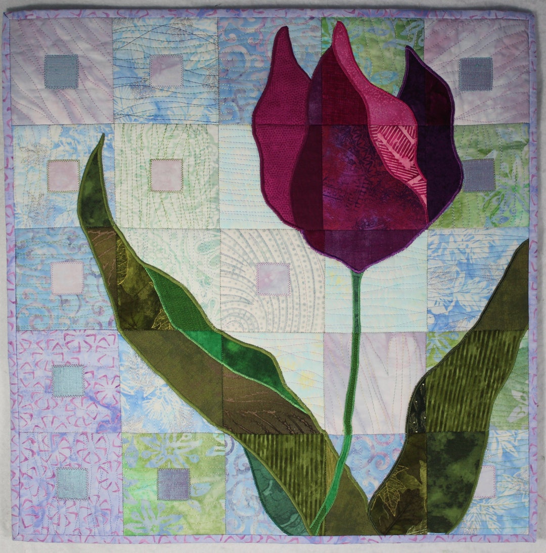 Tulip Art Quilt, Fiber Art Quilted Wall Hanging, Modern Decor - Etsy