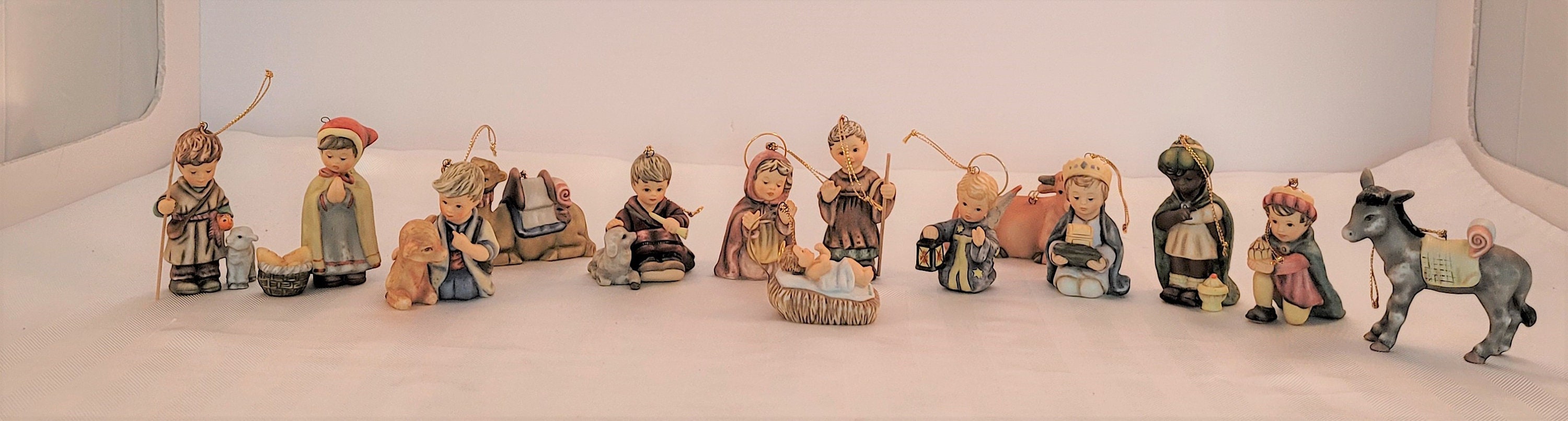 Mini Nativity Hummel Hummel Nativity Ornaments 1999-2000 Angel Breaking ...