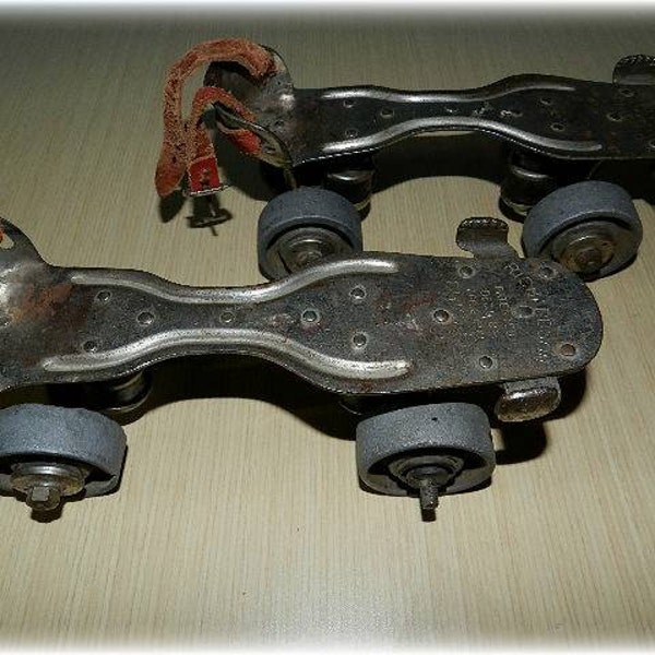 Metal Roller Skates - Etsy