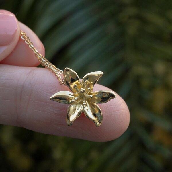 Lily Necklace - Etsy