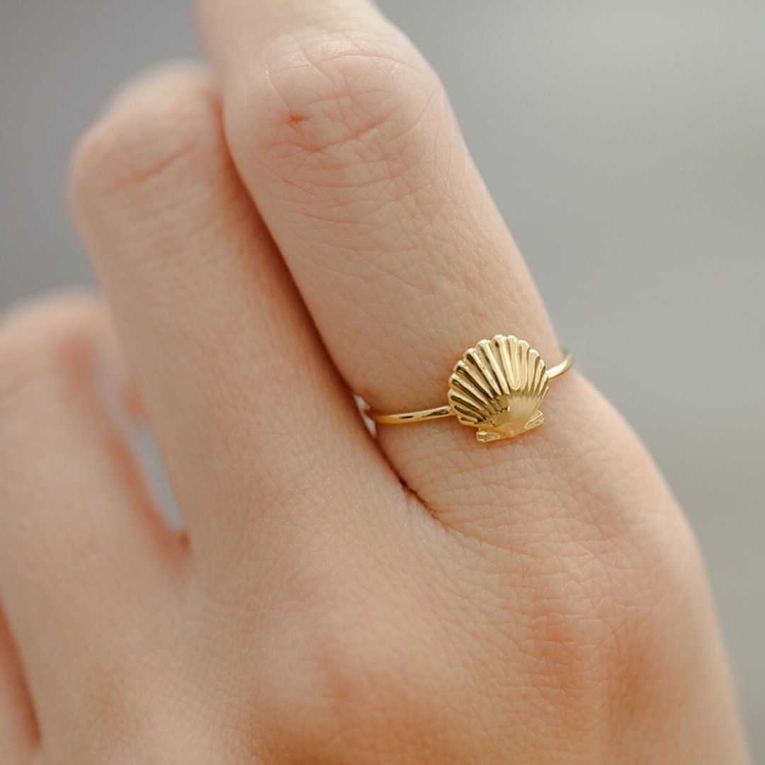 Single Dainty Seashell Ring in Solid 14K Yellow Gold, 14k White Gold ...