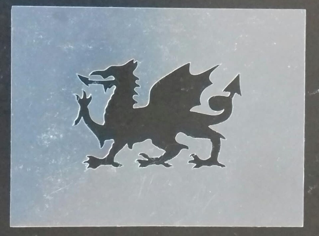 2 X Welsh Dragon Wall Decor Stencils for Decoration Craft Hobby Borders ...
