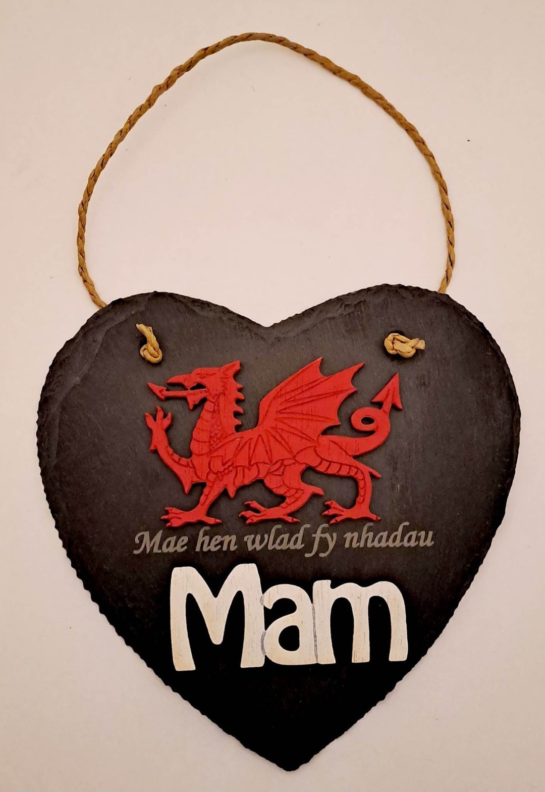 Bespoke Heart Shaped Slate Memento With Red Wood Welsh Dragon & Croeso ...
