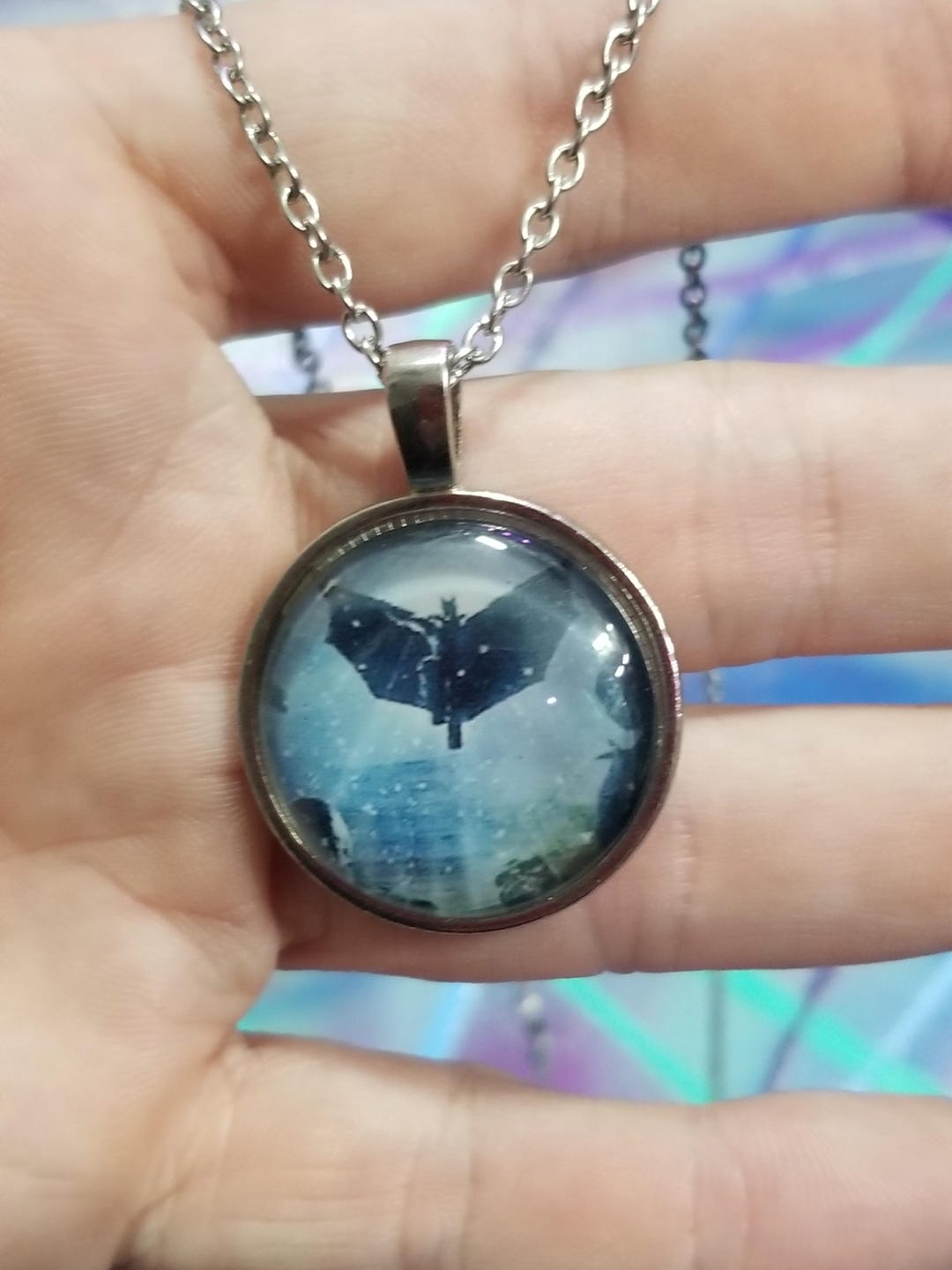 Batman Flying Over Gotham City Glass Dome Pendant Necklace Metal DC ...