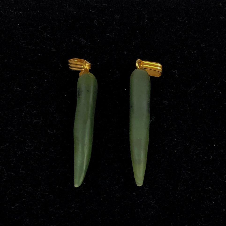 Green Jade Tusk Pendants Gold Bails 1970's NOS - Horn Lucky Amulets - Etsy