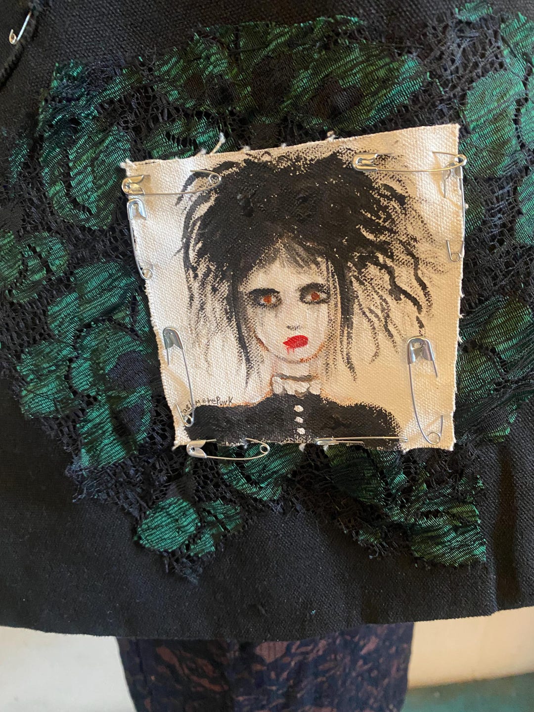 Black Mall Goth Emo Indie Victorian Hand Painted Patch Green Lace Skull ...