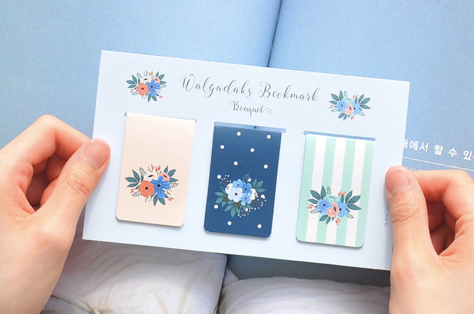 3 Bouquet Magnetic Bookmarks / Flower Planner Bookmark / - Etsy