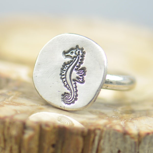Sea Life Ring - Etsy