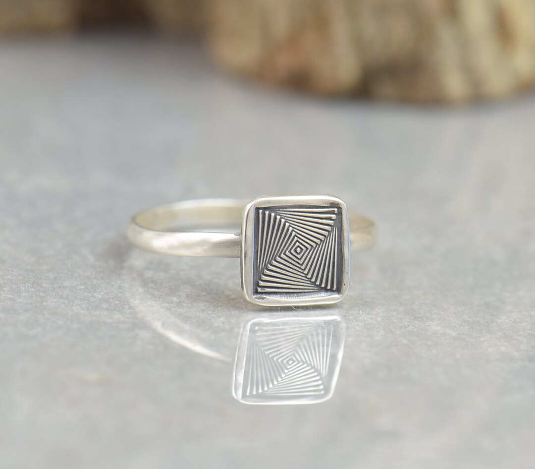 Sterling Silver Geometric Ring. Spiral Ring, Minimalist Ring,overcoming ...