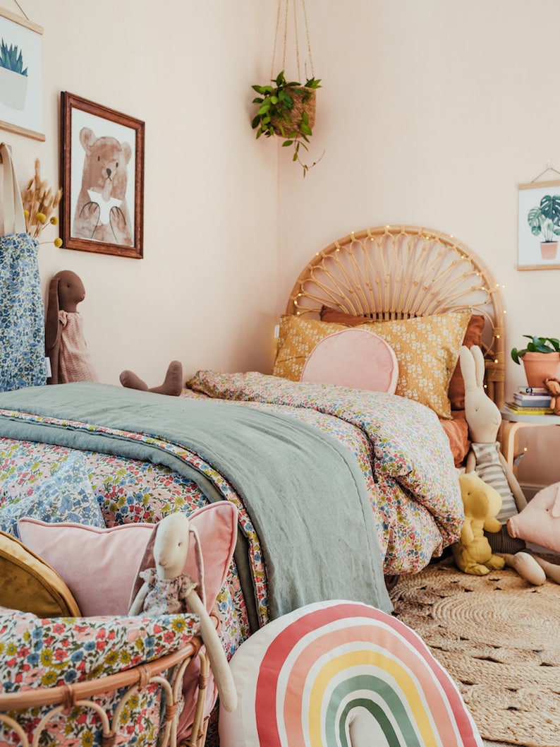 Bedding Made With 'poppy and Daisy Multi' - Etsy UK