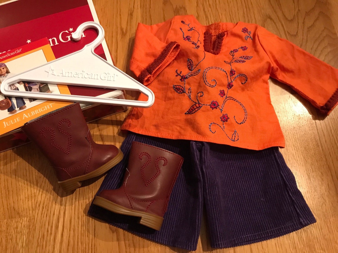 American Girl Julies Casual Outfit ~ Complete In Original Box ~ From An Adult Collection