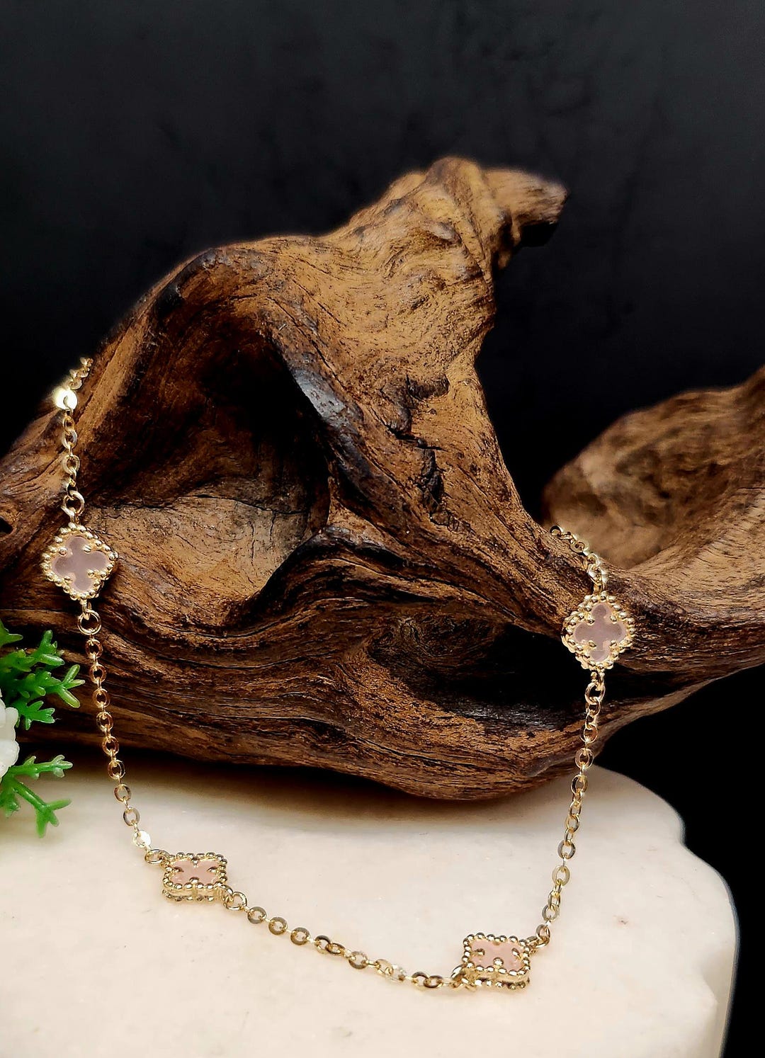 Pink Four Leaf Trébol Bracelet in 14k Gold - Etsy