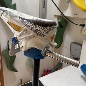 Metal Shoe Horn: DIY Shoemaking Tool Boot Lasting Helper - Etsy