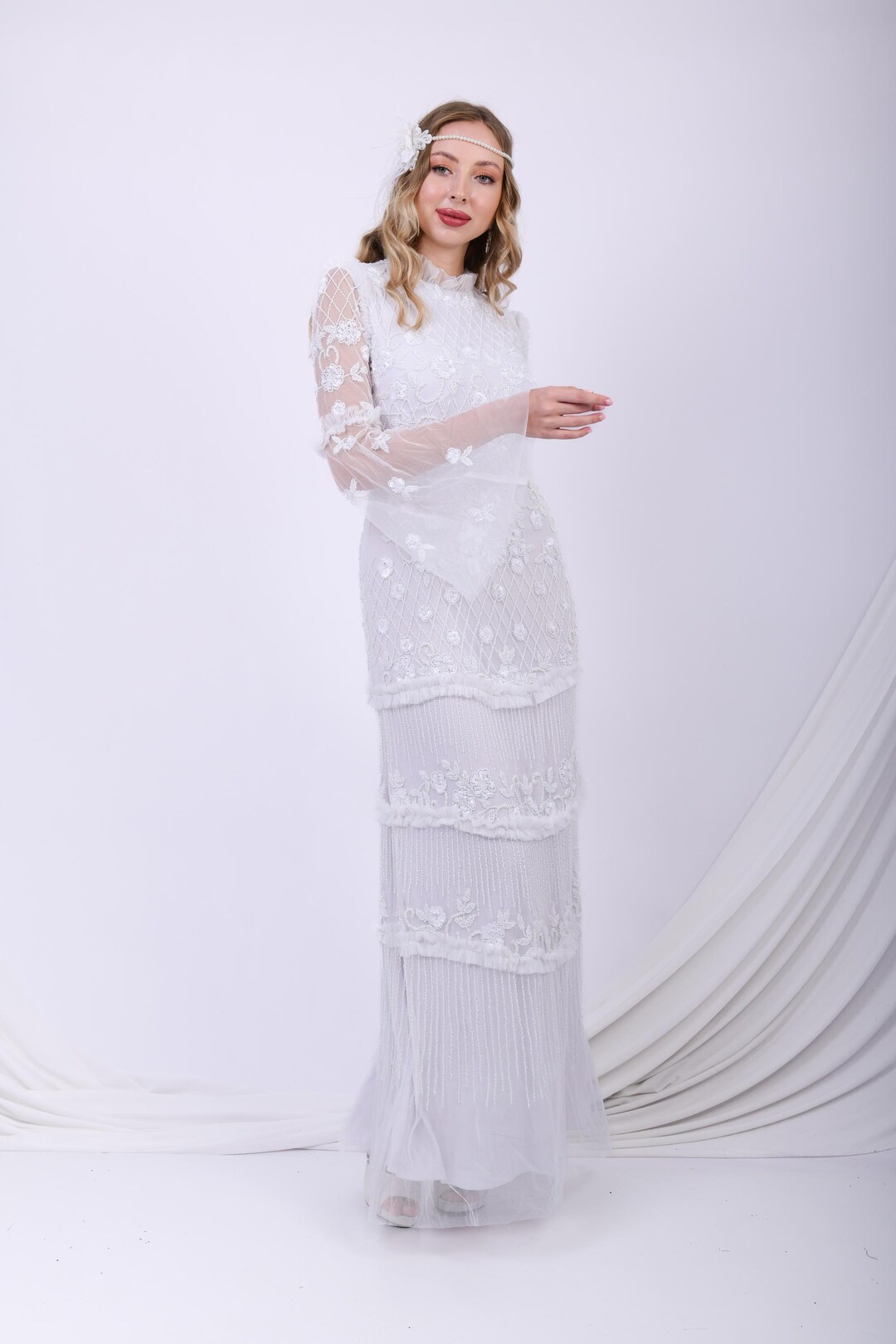 Long Sleeve White Maxi Bohemian Beach Wedding Bridal Dress Modest Wear ...