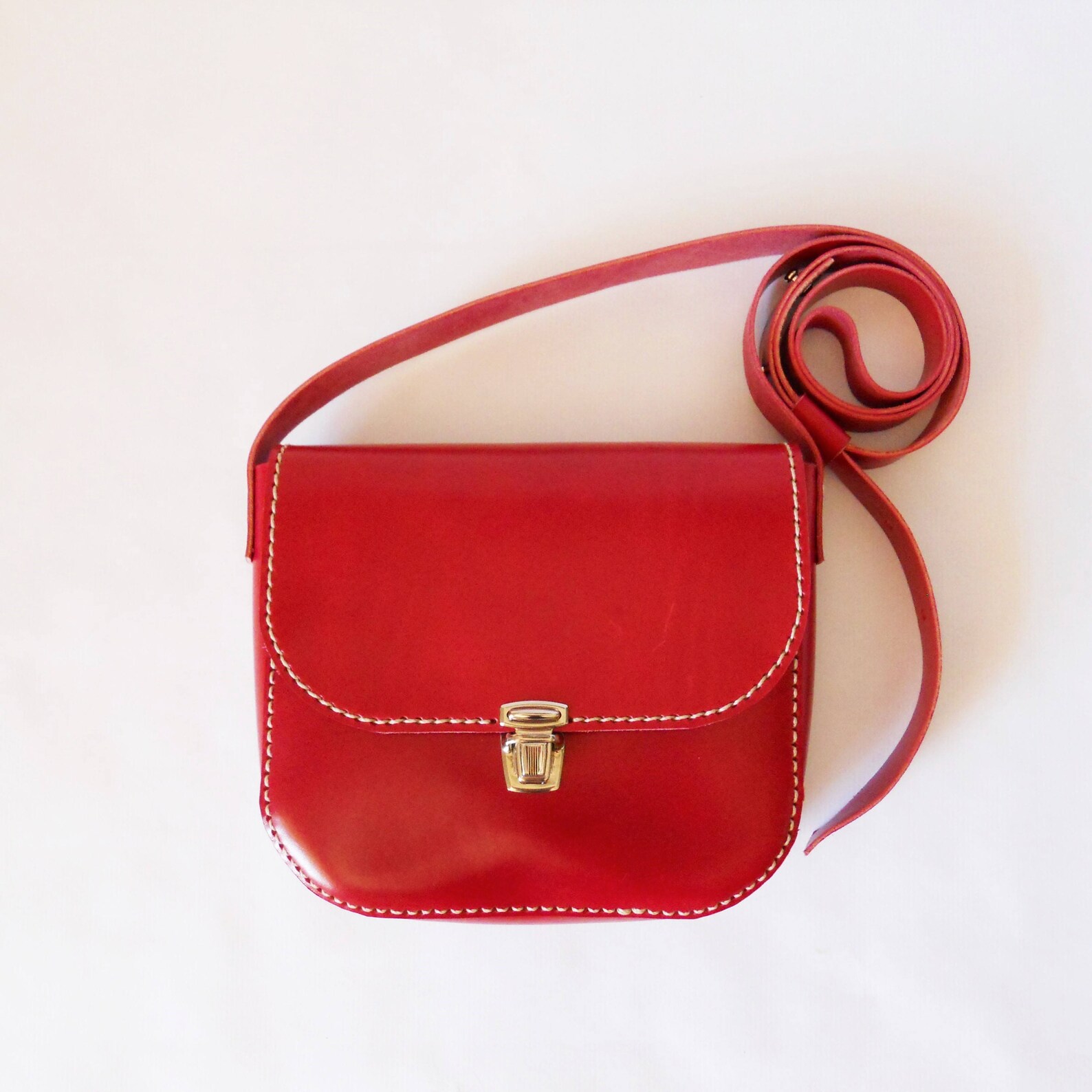RED LEATHER PURSE / Leather Bag / Pouch / Corssbody Bag / - Etsy