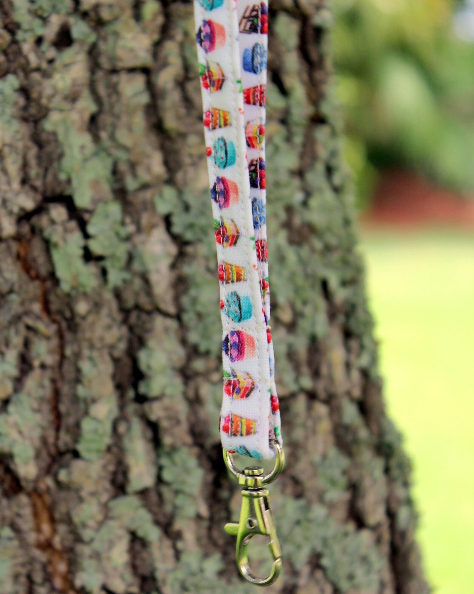 Lanyard, Fun Lanyard With Desserts, Cake, Cupcake, White Cute Lanyard ...