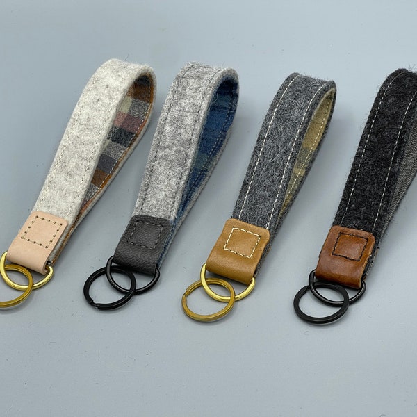 Felt Keychain - Etsy