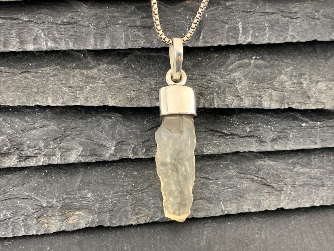 Libyan Desert Glass 37x7x3mm Necklace. Sterling Silver, Gold Tektite ...