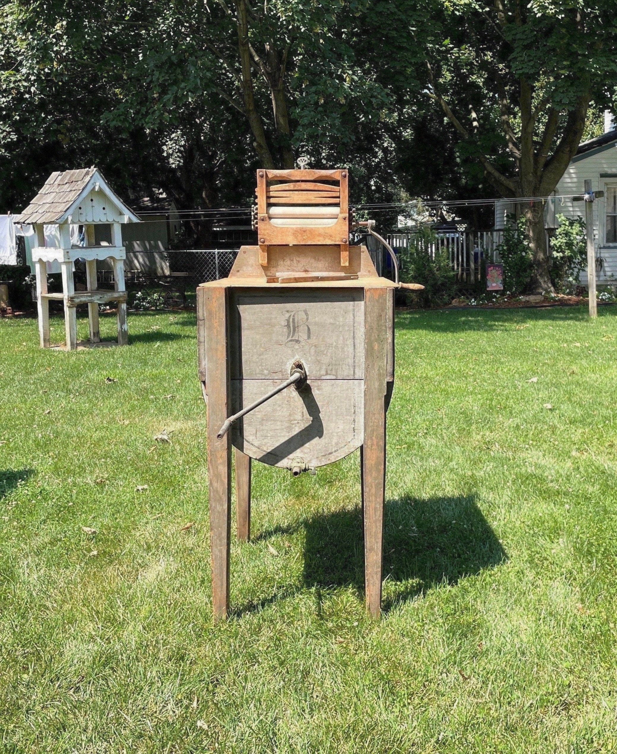 Hand Crank Washer