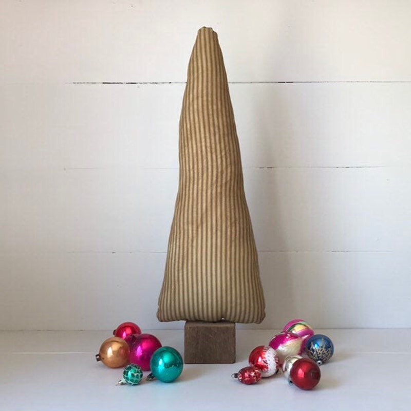 Primitive Tree - Etsy