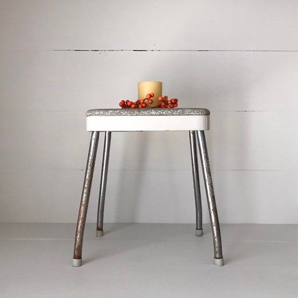 Vintage Metal Stool - Etsy