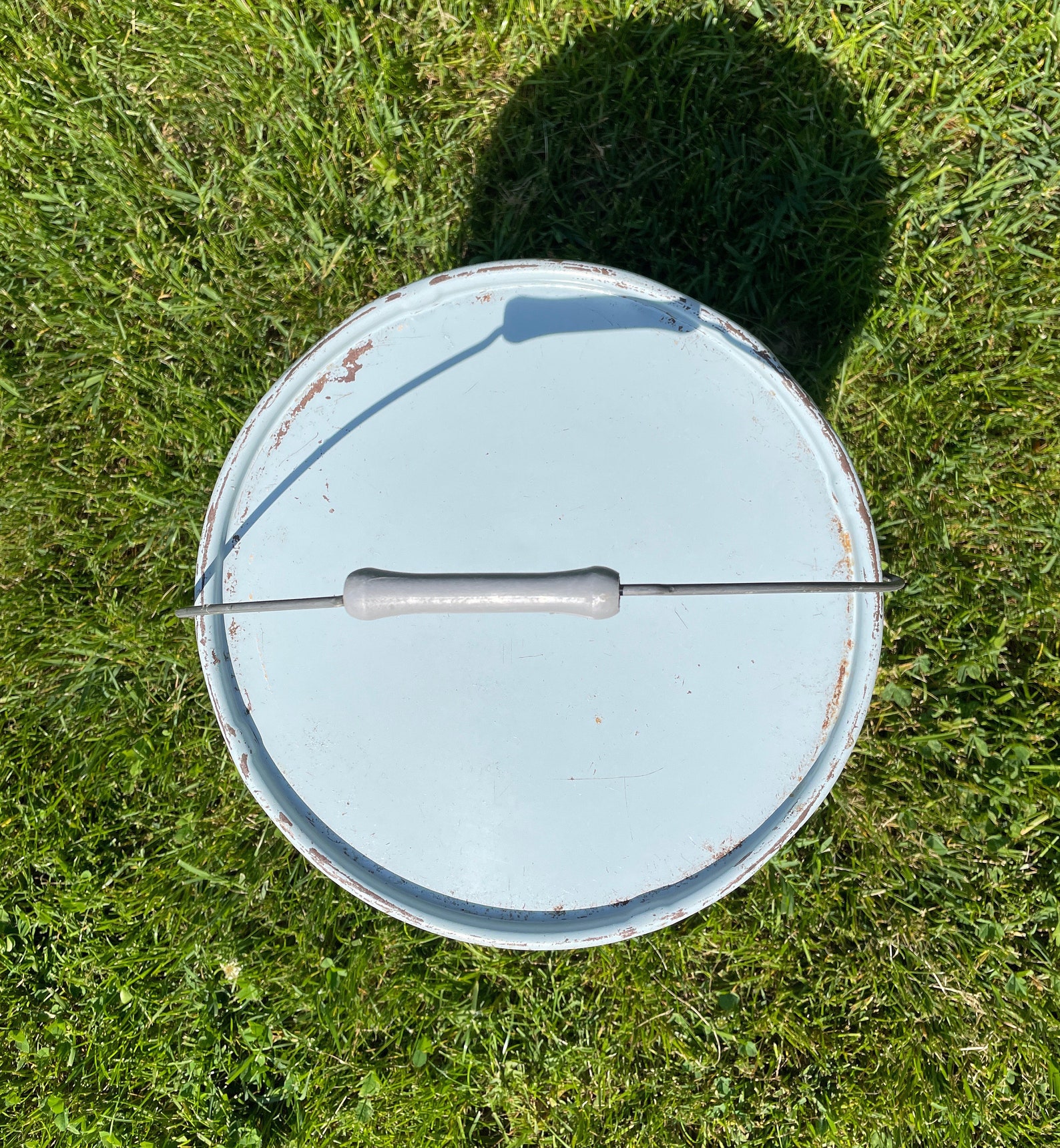 Vintage Metal Bucket Can With Lid - Etsy
