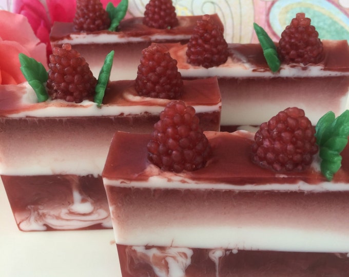 Black Raspberry Vanilla Soap Handcrafted Glycerin Soap Gift Soap Fruity ...