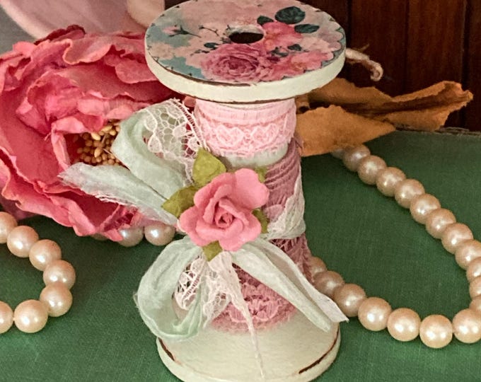 Sewing Spool With Lace, Wooden Spool, Journal Lace, Sewing Room Decor ...