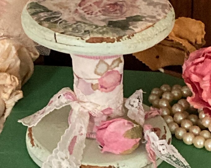 Shabby Romantic Vintage Spool With Lace, Vintage Wood Spool ...